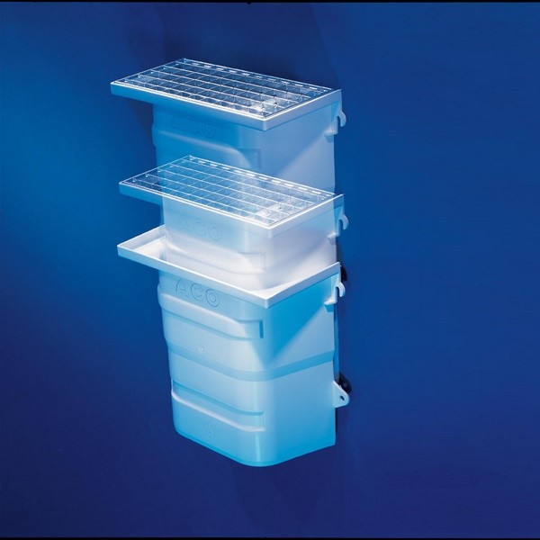 Courette d'aération ACO grille acier galva 30x30 mm - materiauxnet.com